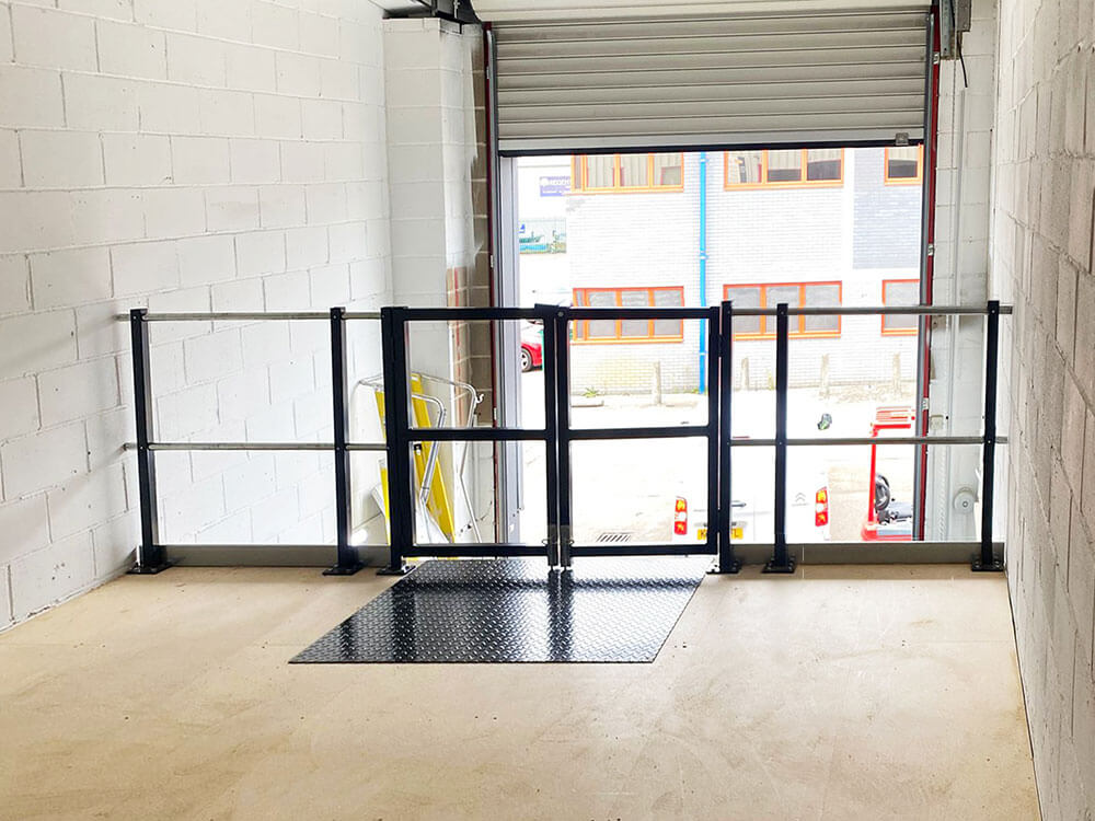 Powerflex, Uxbridge, London - Industrial Mezzanine Floor Extension ...